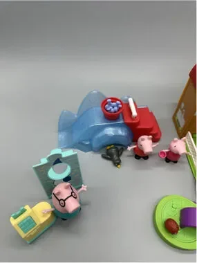 Peppa Pig | Toys | Peppa Pig Adventure Petting Zoo And Aquarium Playset ...